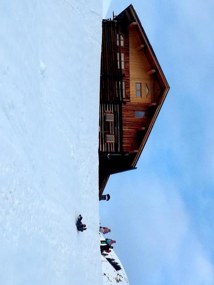 Rustic Alpine Chalet 3rooms & Panoramic Mountain Views - Elbigenalp