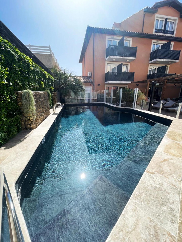 Logis Hotel De La Clape - Narbonne
