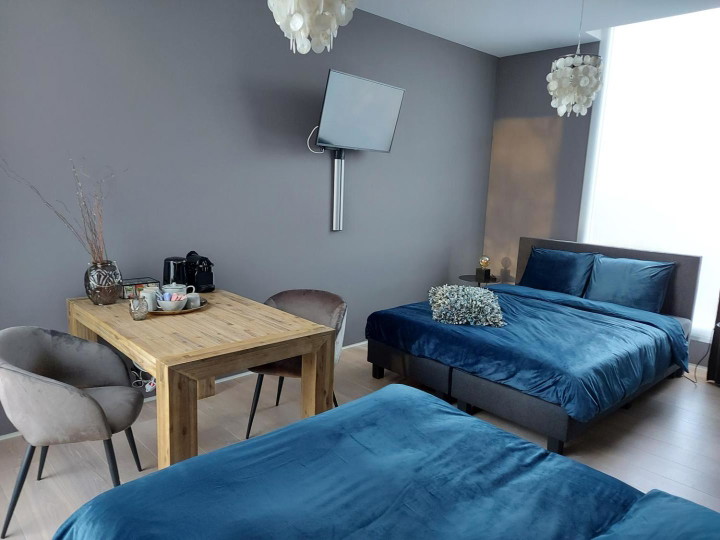 Bed & Wellness Boxtel, 4 Persoonskamer Met Eigen Badkamer - Oisterwijk