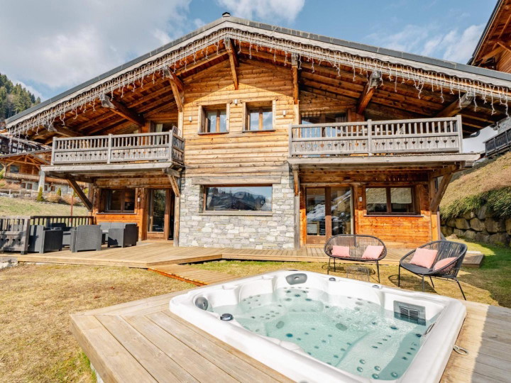 Appartement Spacieux, Jacuzzi, Parking - 15 Pers. - Morzine