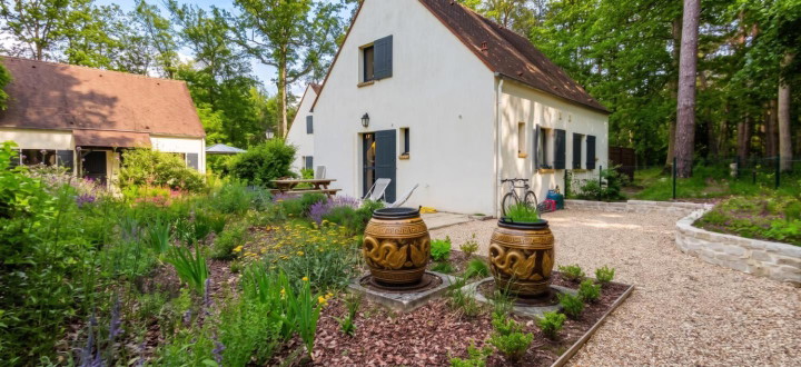 Maison De Charme à Arbonne-la-forêt Avec Terrasse-jardin Verdoyant - Barbizon