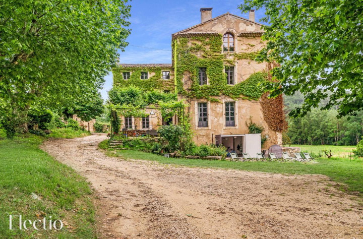 Parenthèse En Luberon - Rustrel