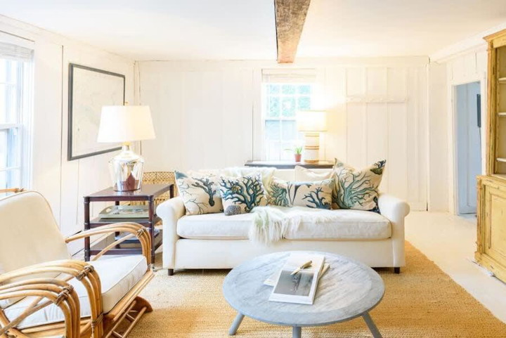 Historic Downtown Home Hot Tub - Nantucket, MA