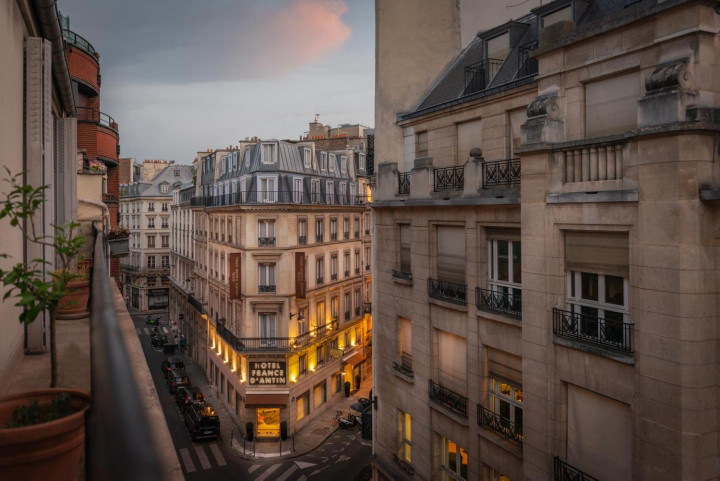 Hôtel France D'antin Opéra - Bois-Colombes
