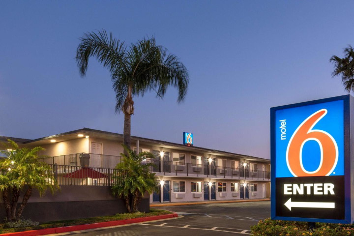 Motel 6-fontana, Ca - Ontario, CA