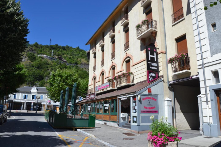 Terminus Hôtel Des 3 Vallées - Brides-les-Bains
