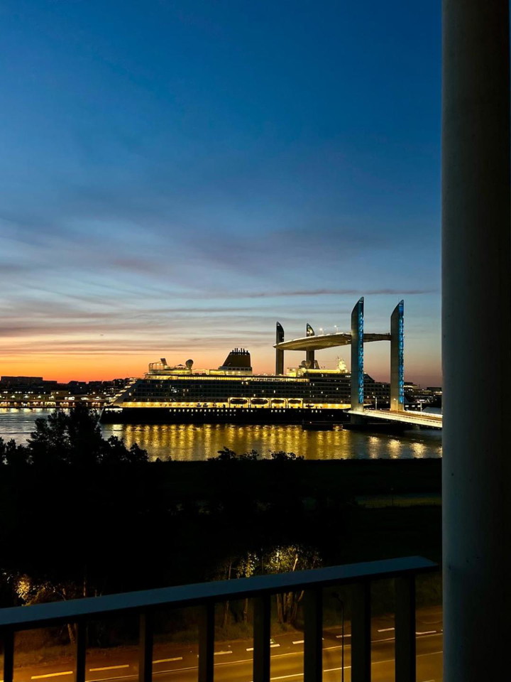 Exceptional Panoramic View - Bordeaux
