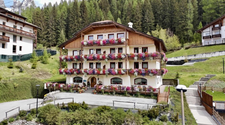 Hotel Mondeval - Alleghe