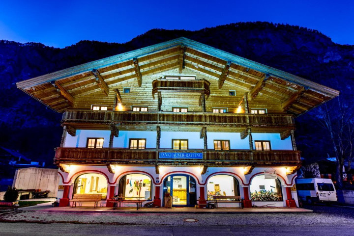Fanky Guided Sport & Outdoor Experience - Hostel & Appartementhaus - Rafting&canyoning - Kühtai