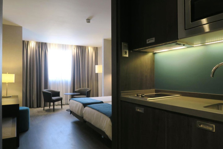 Hg City Suites Barcelona - Gavà