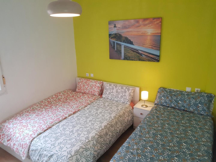 Vivienda Con 3 Habitaciones Príncipe Del Silencio - Gijón