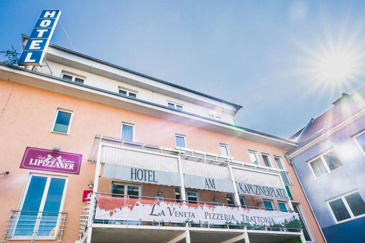 Hotel Am Kapuzinerplatz - Knittelfeld