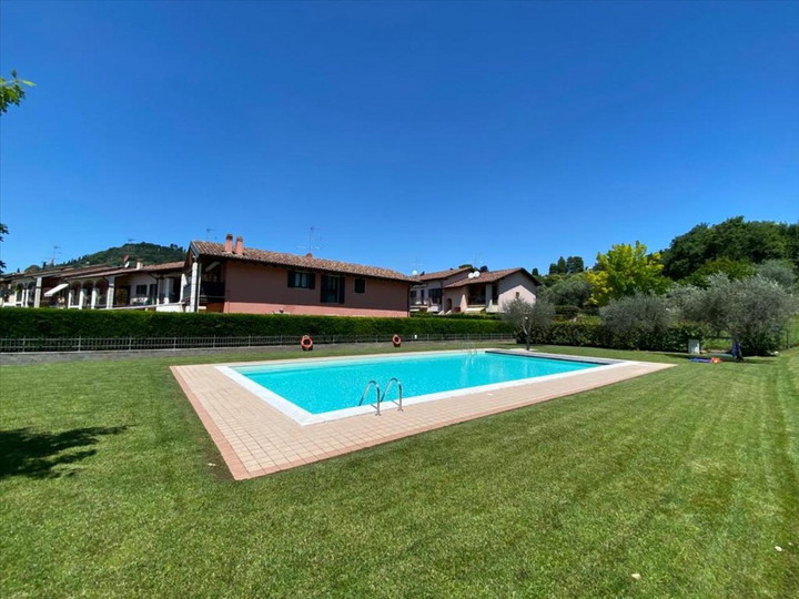 Casa Vacanze Giacomo Leopardi - Lake Garda