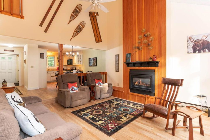 Family-friendly Townhouse In A Great Location! - Conway, NH