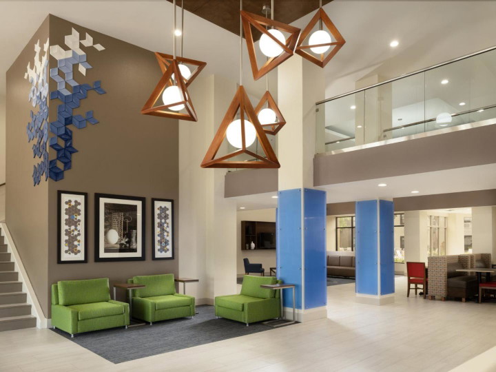 Holiday Inn Express Hotel & Suites Irving Dfw Airport North By Ihg - Lewisville, TX