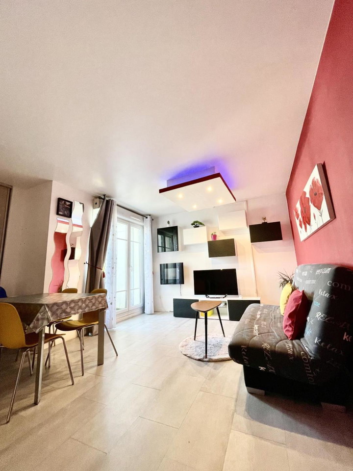 15 Min Walk To Disneylandparis, 5 Min Walk To Val D'europe Mall And Train Rer A, Monyhome Apartment For 4 Persons - Noisiel