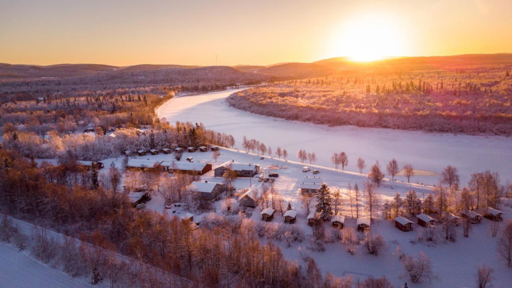 Arctic River Resort - Lapland
