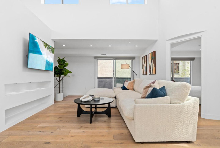 The Diamond Dune - Upscale 3 Level 4br Terrace Santa Monica - Topanga, CA