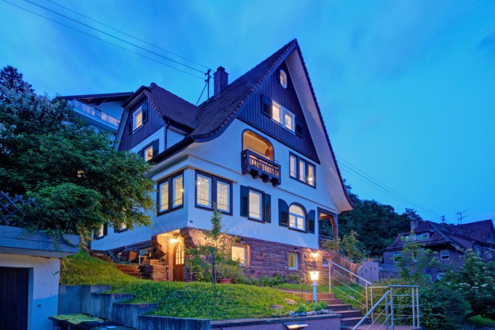 Familienglück Im Schwarzwaldhaus Mit Schlossblick - Bad Herrenalb