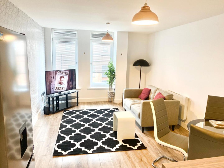 Queens House Apartments Coventry - Coventry