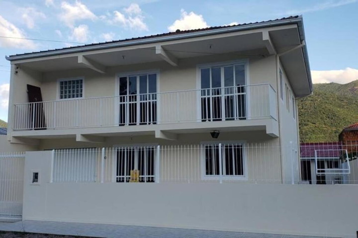 Casa Na Praia 400 Metros Da Praia - Santo Amaro da Imperatriz