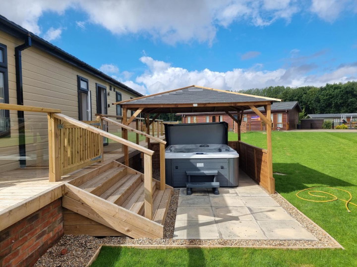 Pet Friendly 2-bed Luxury Lodge In Routh W Hottub - Kingston upon Hull