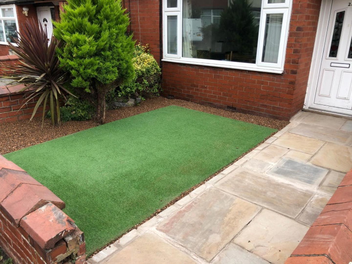 House - Sleeps 5 - Pet Friendly - West Facing Enclosed Rear Garden - On Street Parking - Lytham St Annes