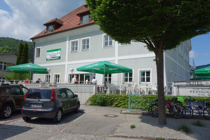Gasthof-hotel Goldenes Schiff - Wegscheid