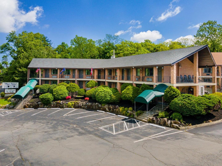 West Point Motel - Peekskill, NY