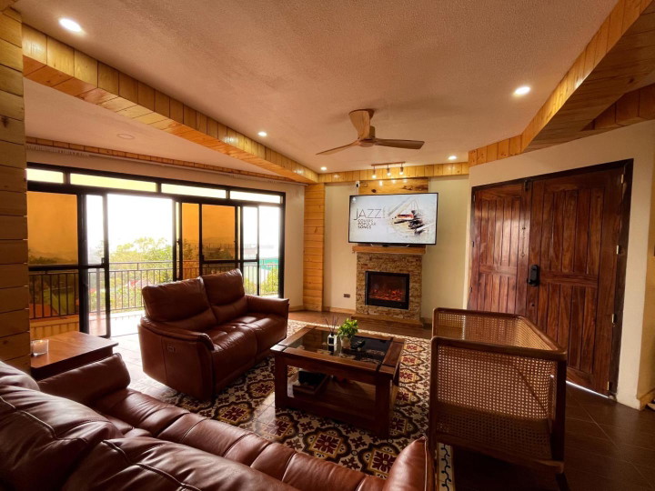 Mountain View Manor With Jacuzzi - 碧瑤市