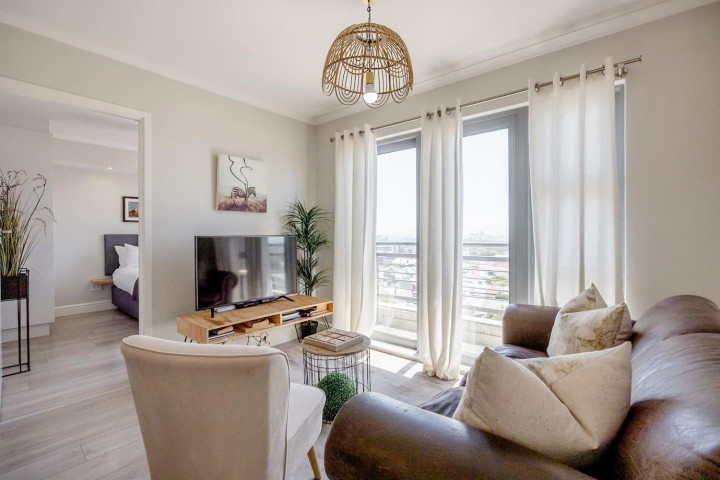 Explore Cape Town From A Stylish Home - Cape Town