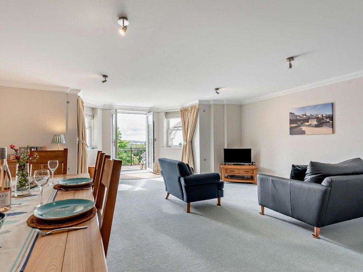 2 Bed In Tenby Oc-fb032 - Tenby