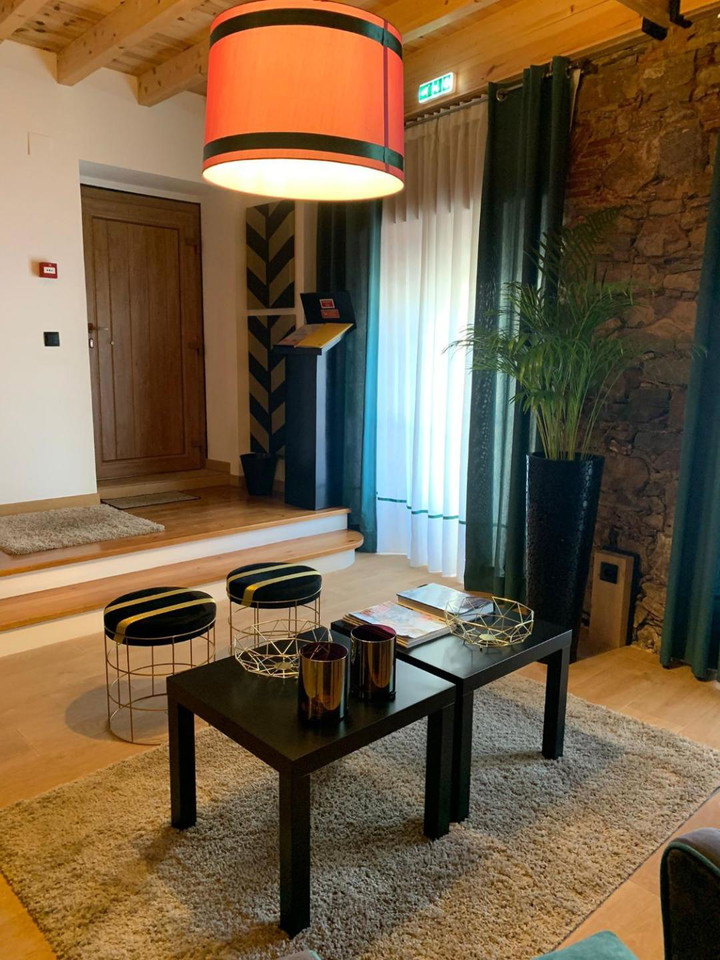 Largo Da Rainha, Guesthouse - Portugal