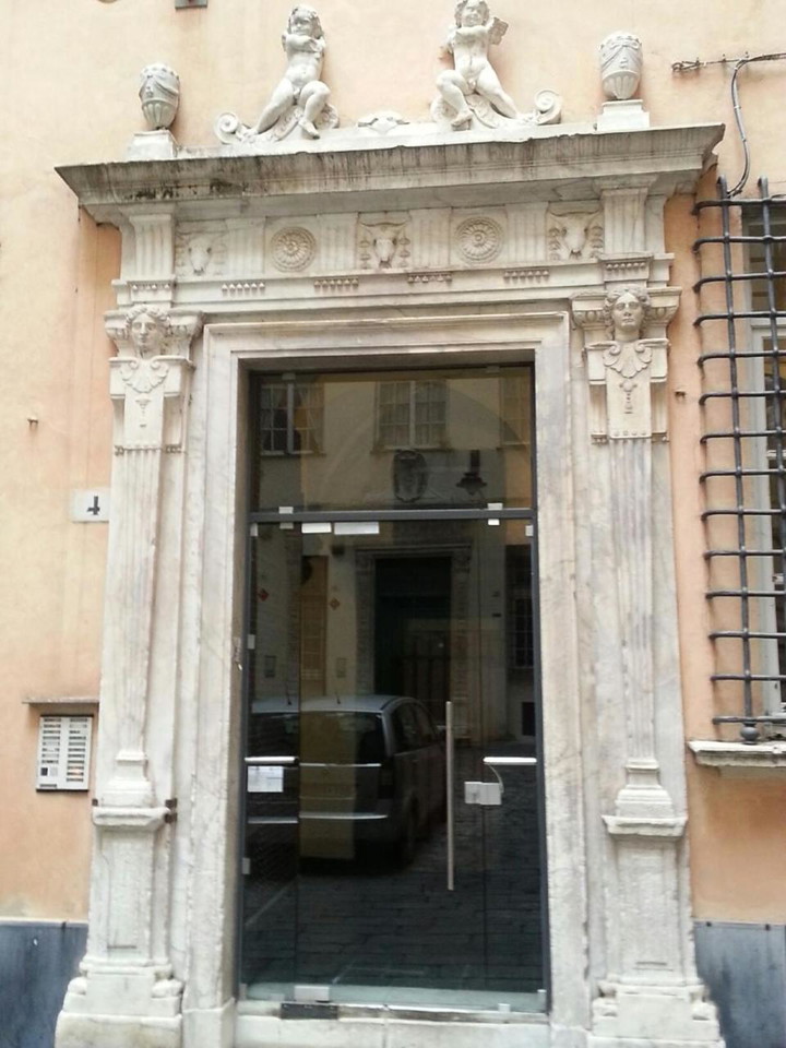 Your Sweet Home - Genua