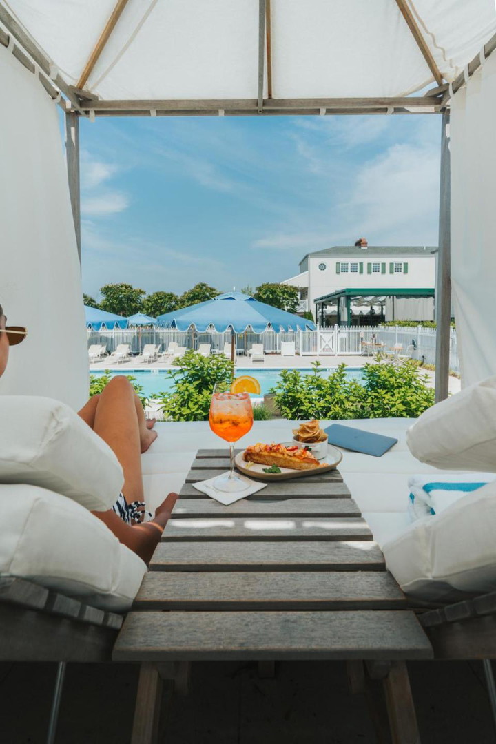 Canoe Place Inn & Cottages - Hampton Bays, NY