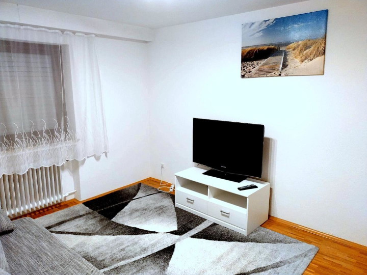 Arbeiter- Und Gruppenwohnung Mit Parkplatz, Küche, Wlan, 1-5 Personen - Schwäbisch Hall - Schwäbisch Hall