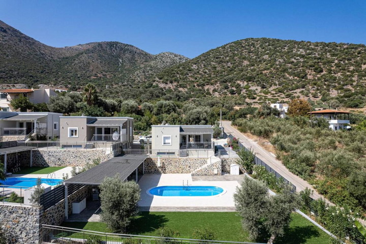 Family Friendly Basilicata Attali Villa Private Pool,children Area - Griekenland
