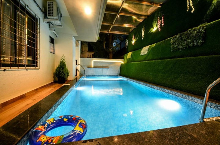 Tranquil Luxury Family Villa - 3 Bhk Ll Pvt Pool Ll Ac Rooms Ll Wifi Ll Tv - Lonavla