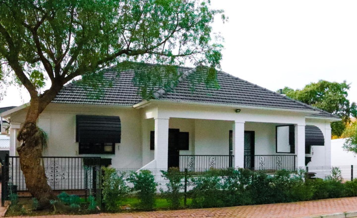 Villa Des Roses - Paarl