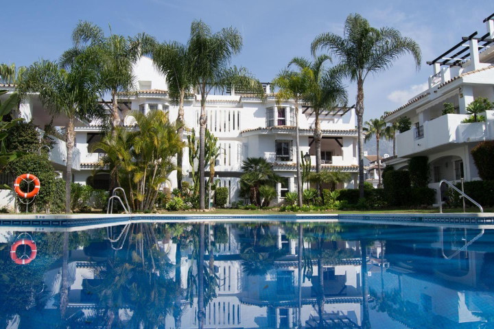 Serinamar- Los Naranjos De Marbella - Puerto Banús