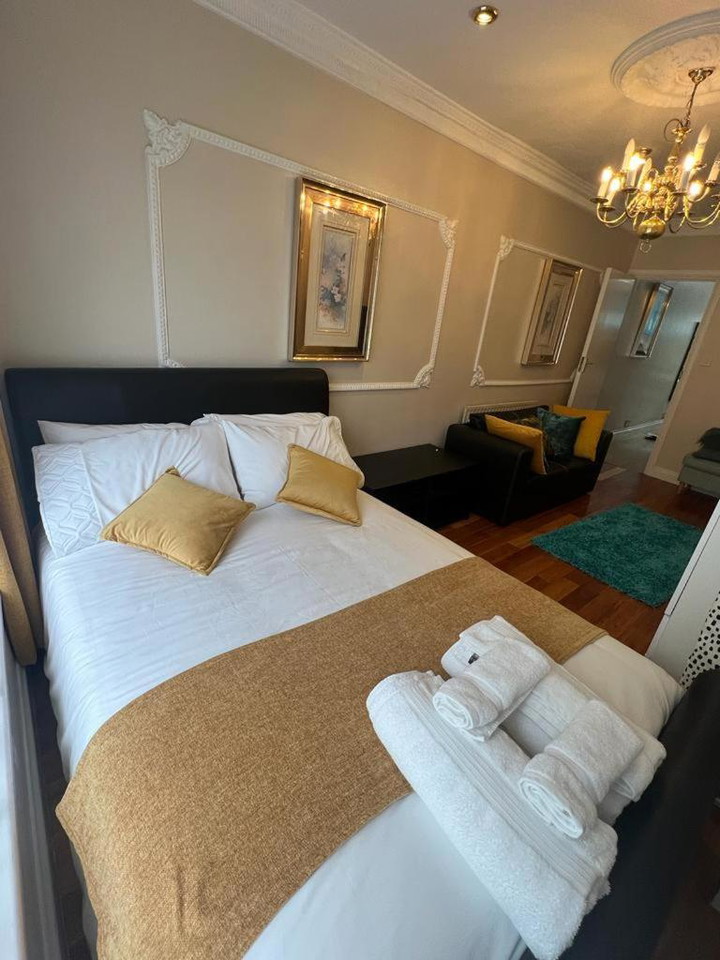 Jan's Haven Wembley Park - Lovely 1 Bedroom Flat, Sleeps 4, Free Parking, 10 Minutes From Wembley Stadium And Wembley Park Station - London