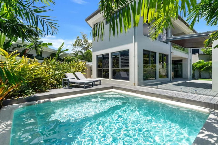 The Elysian At Argentea - Beachside Stay With Pool - Cairns
