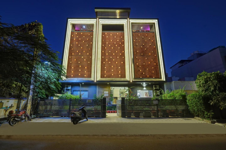 Square 9 Inn - A Boutique Hotel - Gurugram