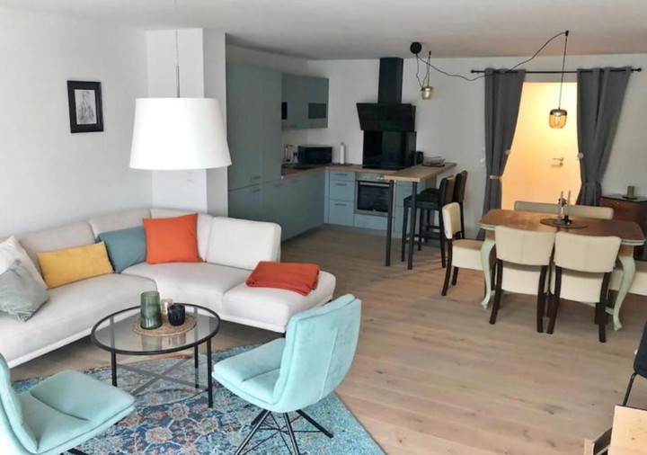 Geschmackvoller Neubau In Zirndorf. - Zirndorf