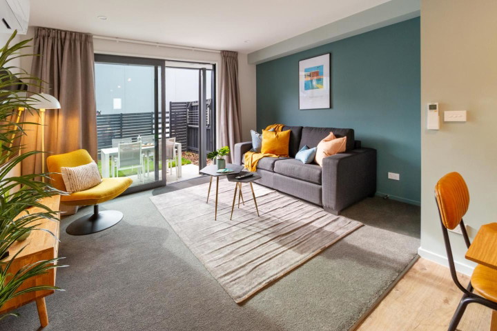 Stadium Walk Apartment - City Centre And Parking - South Island