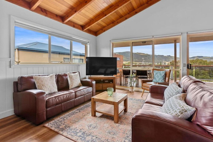 Coastal Gem - Pool Table And Views - Apollo Bay