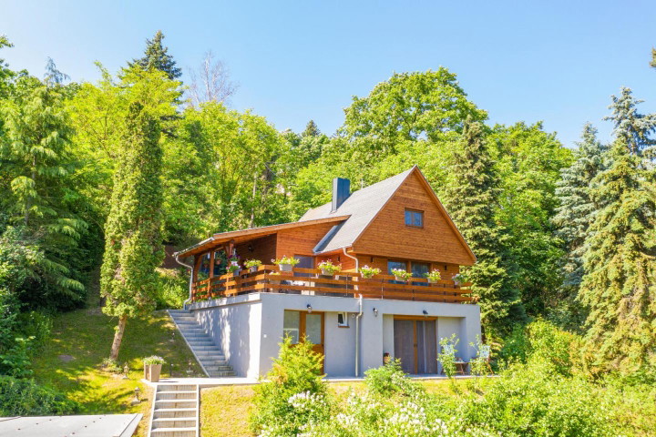 Már Várta-lak Erdei Wellness Vendégház - Esztergom