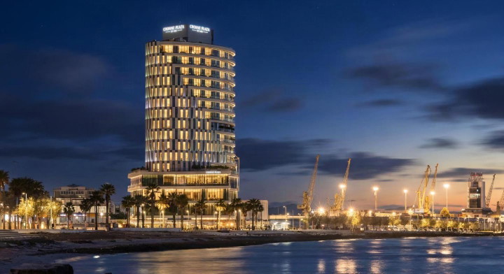 Crowne Plaza Durres By Ihg - Arnavutluk