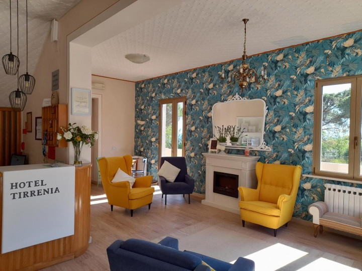 Hotel Tirrenia - Montepulciano