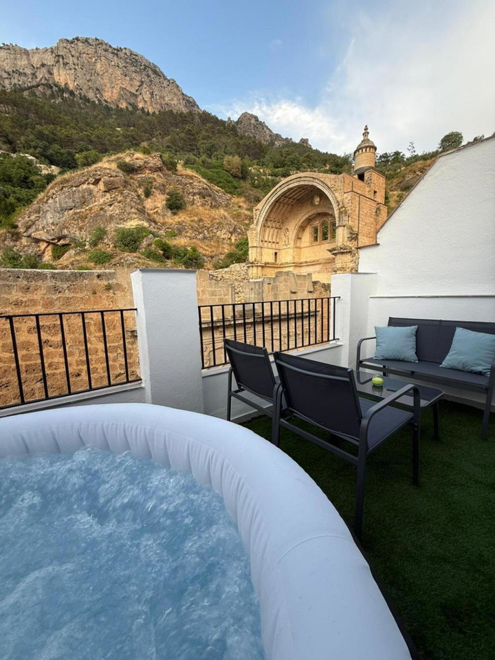 Alojamiento Jacuzzi Las Ruinas - Sierra de Cazorla